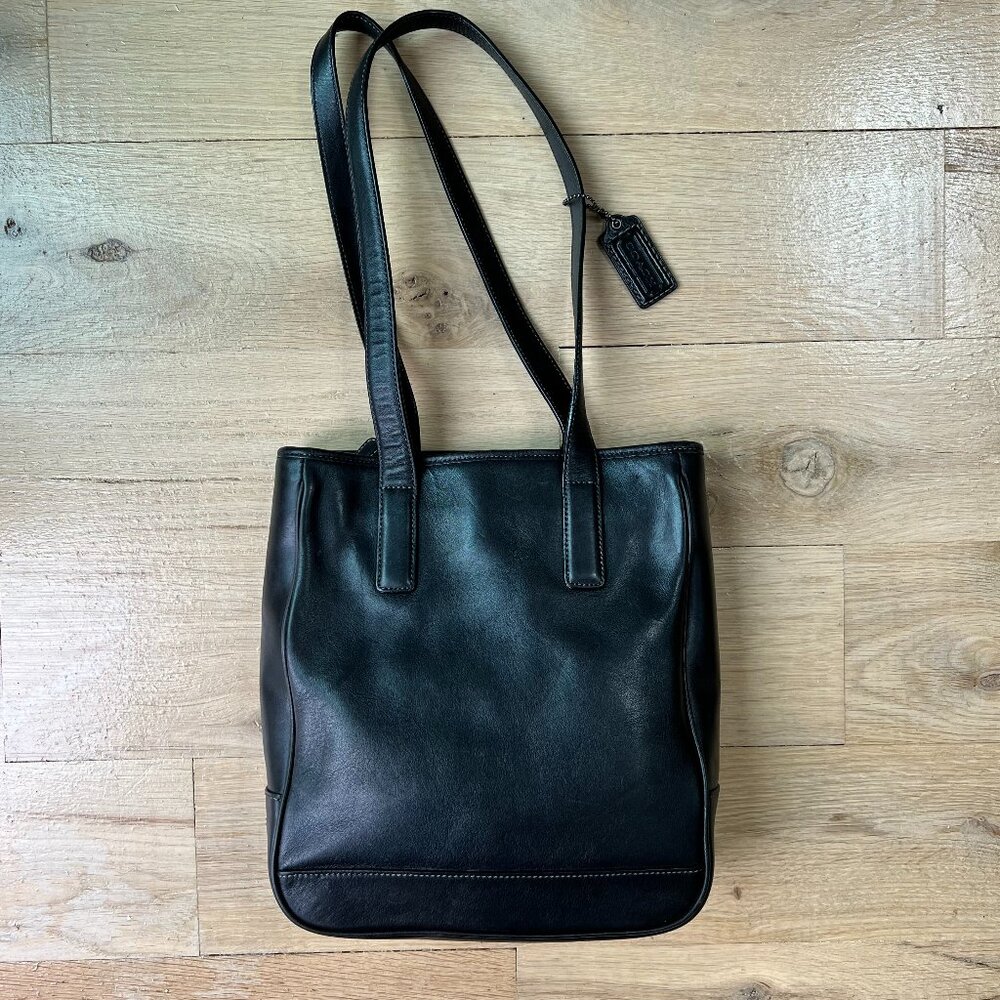 Vintage Coach Black Leather Hamptons Market Lunch Sho… - Gem